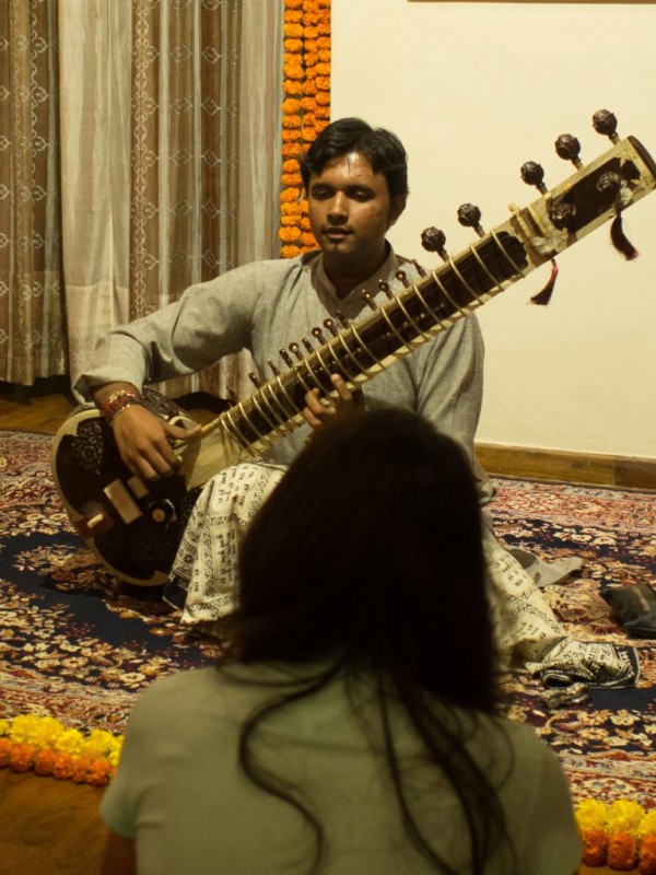 Sitar recital by renowned Asad Gulrez Khan (Mumbai, India) - Acropolis News
