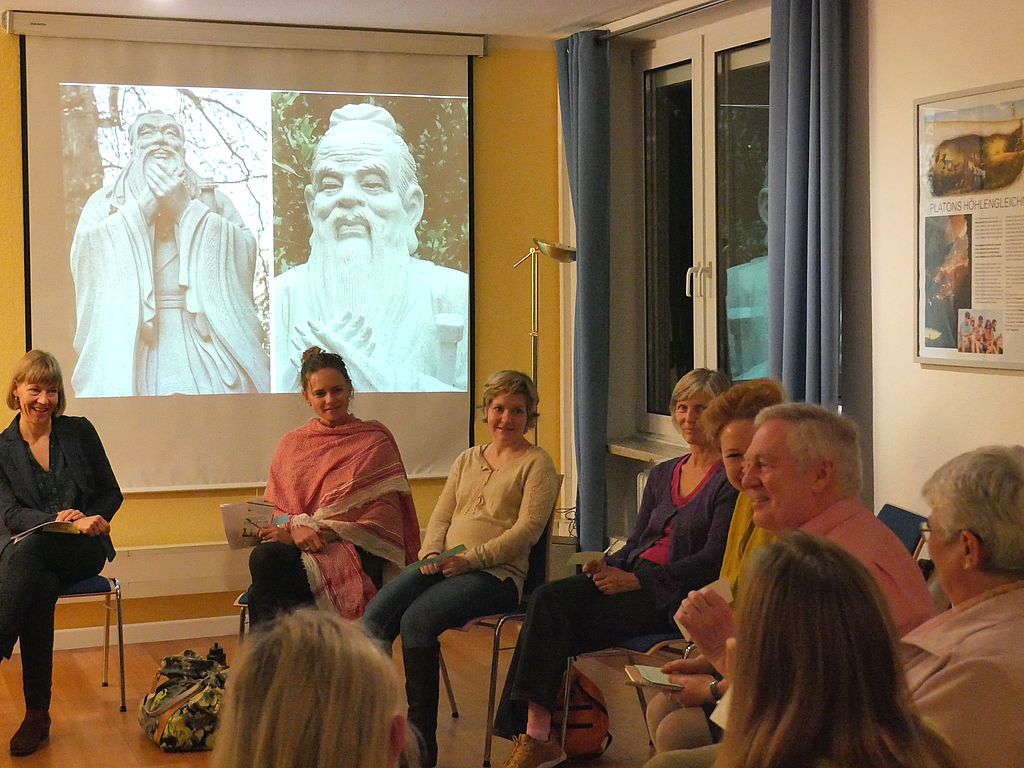 Chinese philosophy, an experience with all the senses during a "Long ...